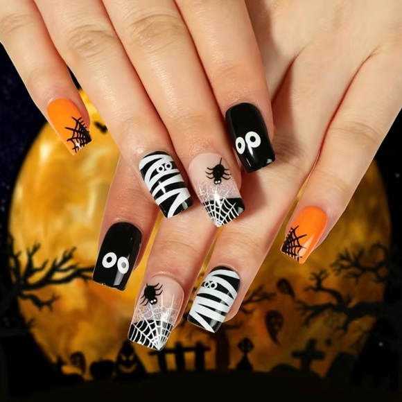 Accessories | Cobweb Spider And Cartoon Eye Design Press On Nails ...